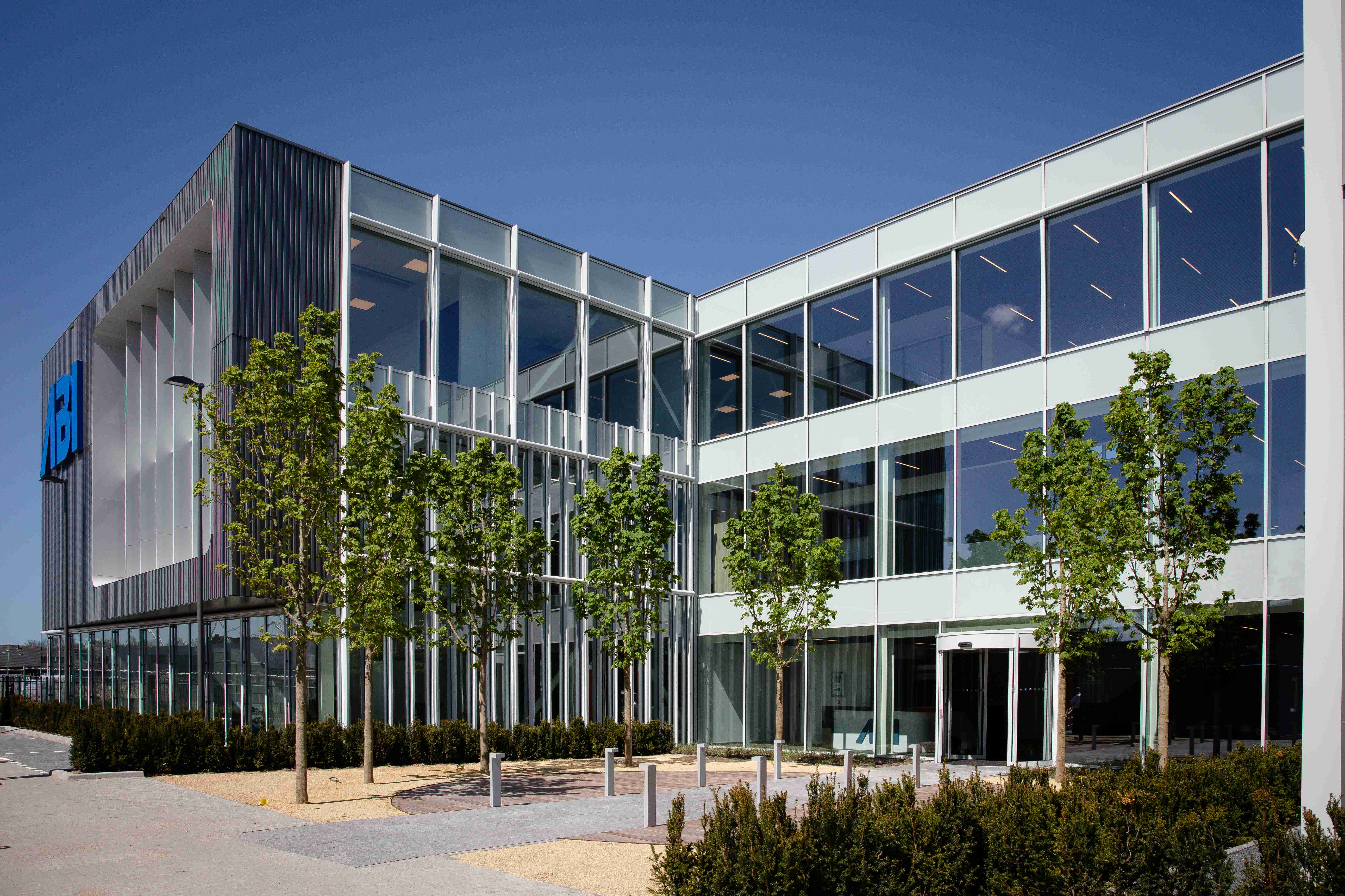 ABI - Aandrijvingen, motion control en robotica